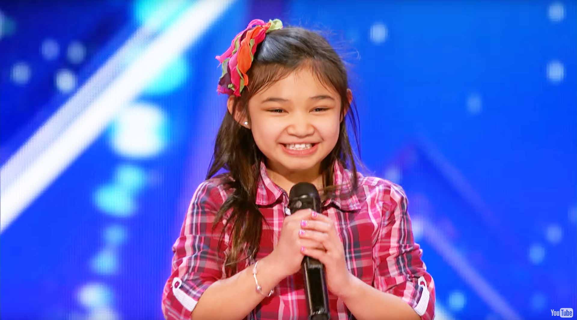 9 Year Old Angelica Hale Stuns Americas Got Talent With Her Powerful