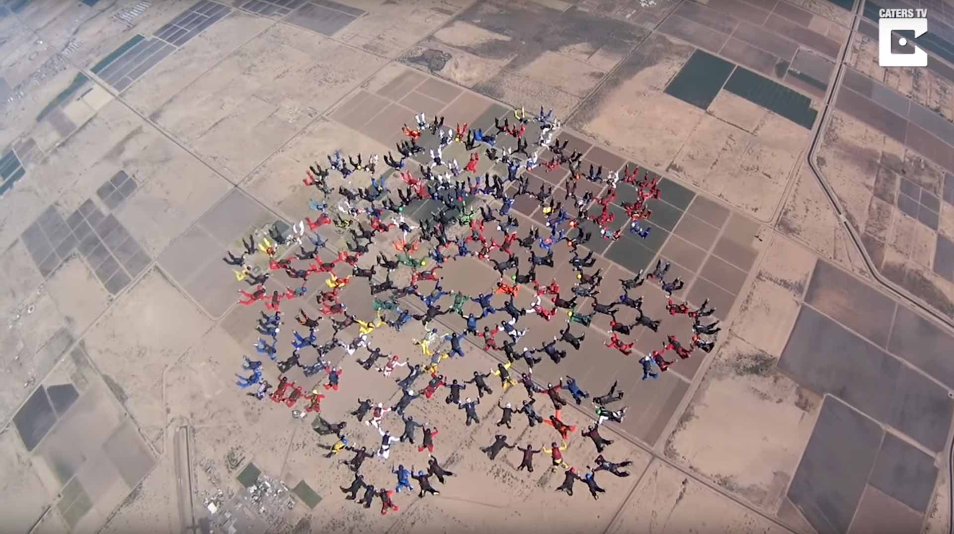 217 Skydivers Break World Record