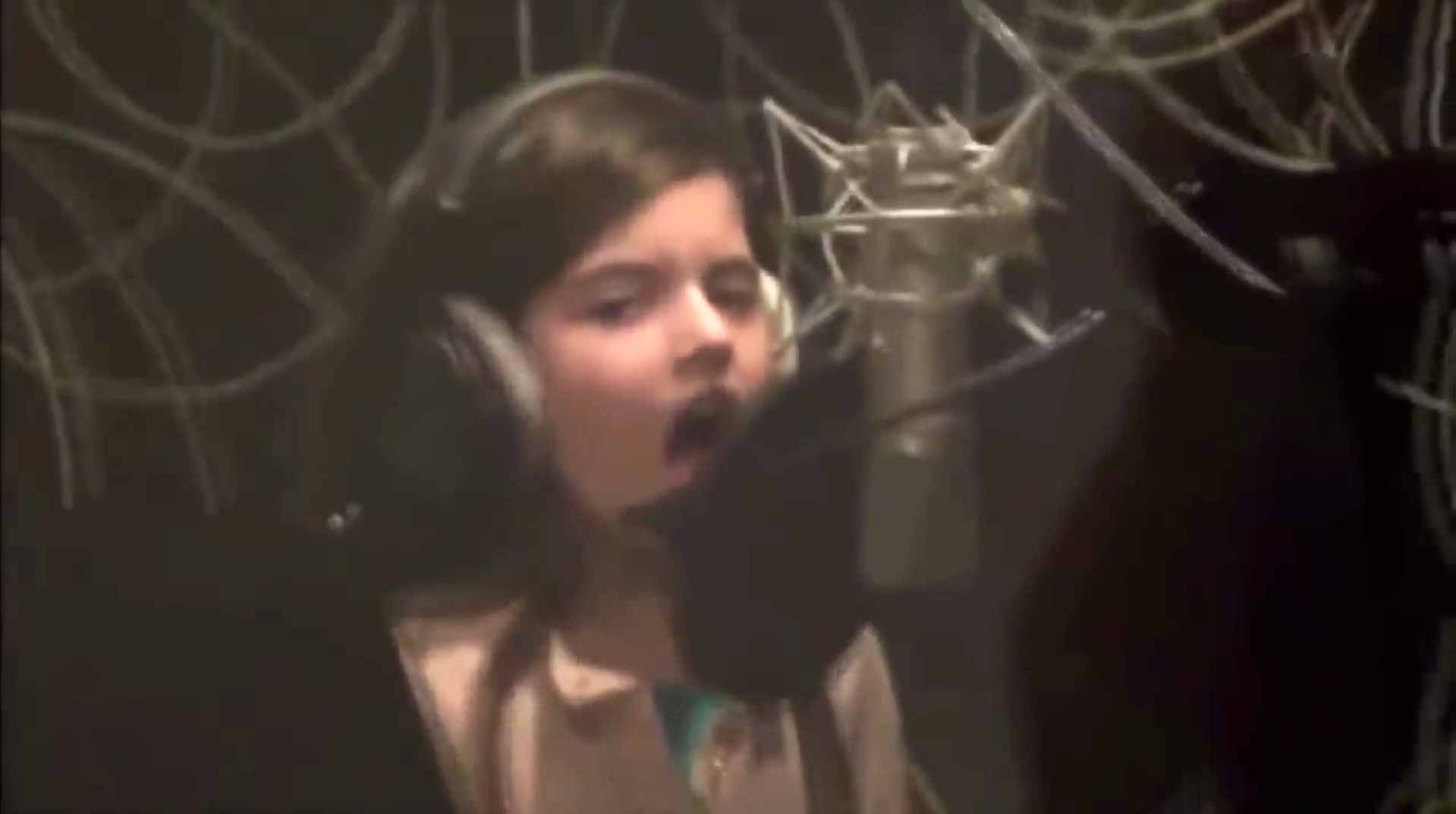 6-year-old Angelina Jordan - 'I Who Have Nothing' 6-year-old Angelina Jordan - 'I Who Have Nothing'