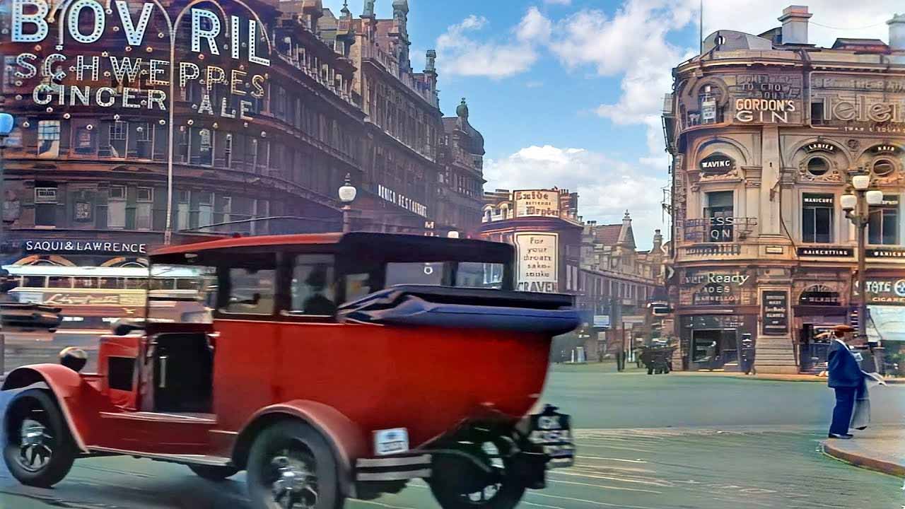 A Day in London 1933 in High Resolution and Color