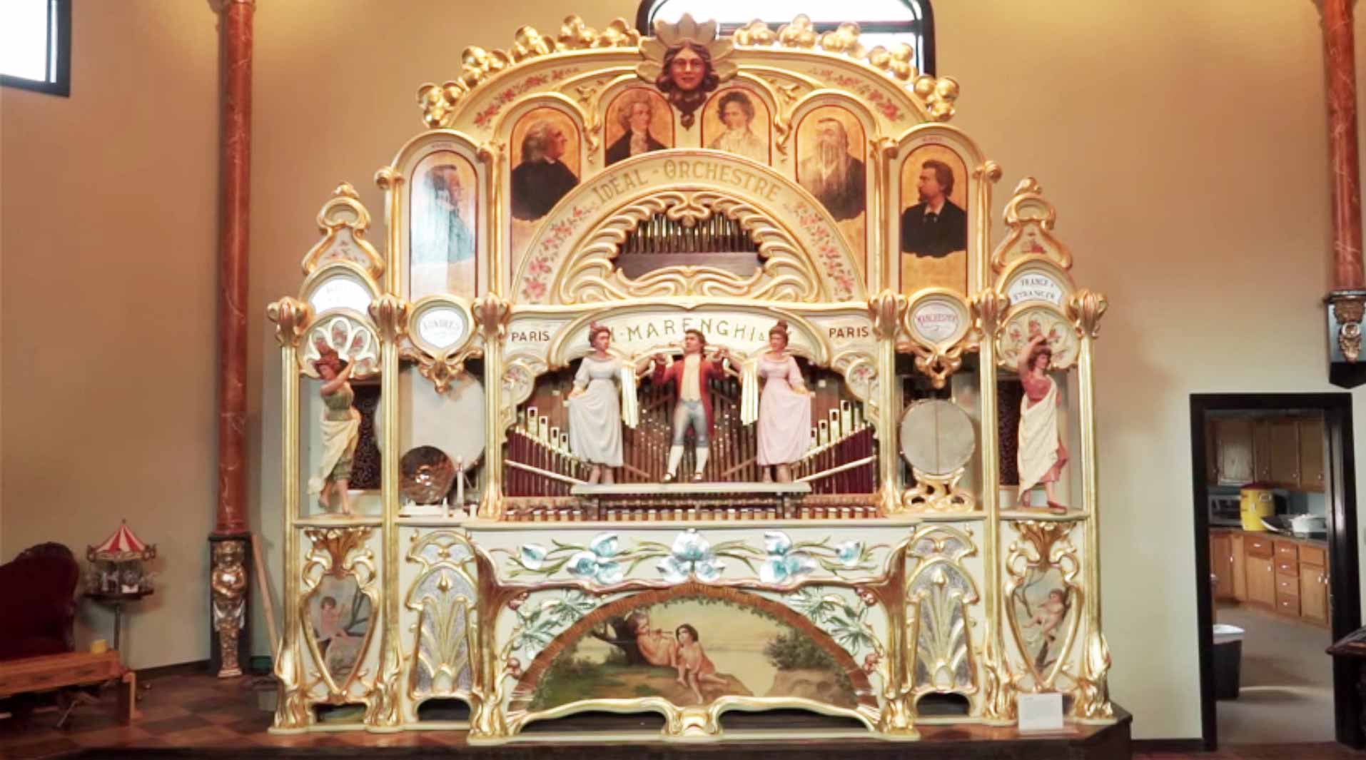 Bohemian Rhapsody Played By 100+ Year Old Fairground Organ