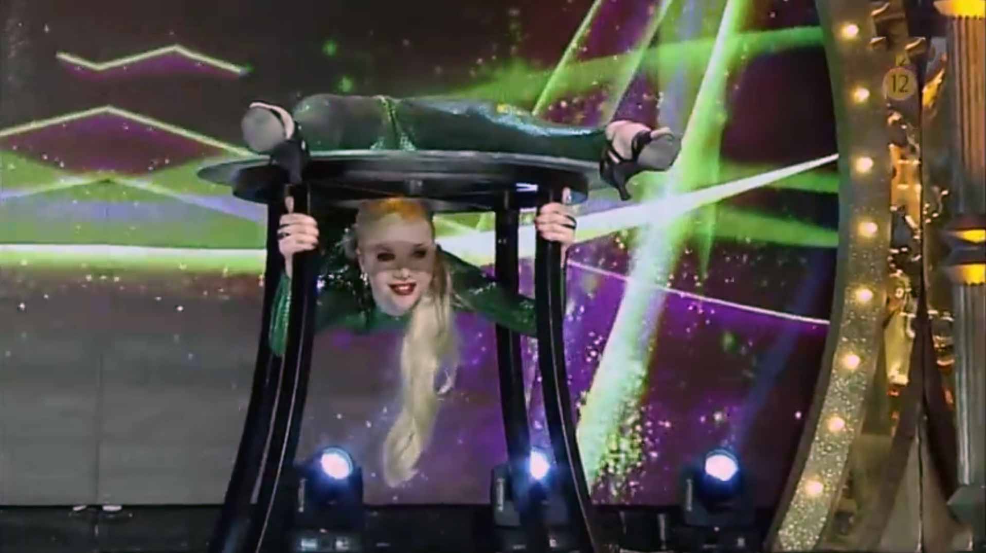 Flexible Woman At Korean Talent Show