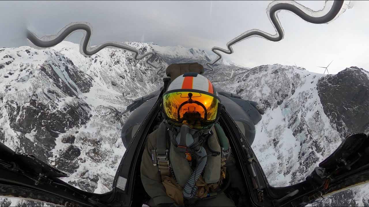 Harrier Jet Thrills Over Norway