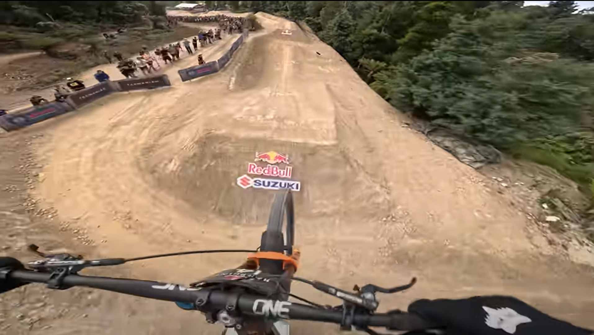 Jackson Goldstone’s Insane Winning Run – Red Bull Hardline Tasmania ...