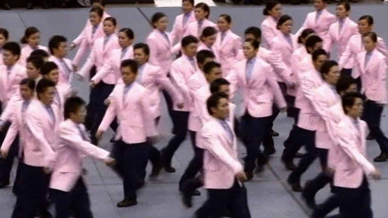 Japanese Synchronized Walking