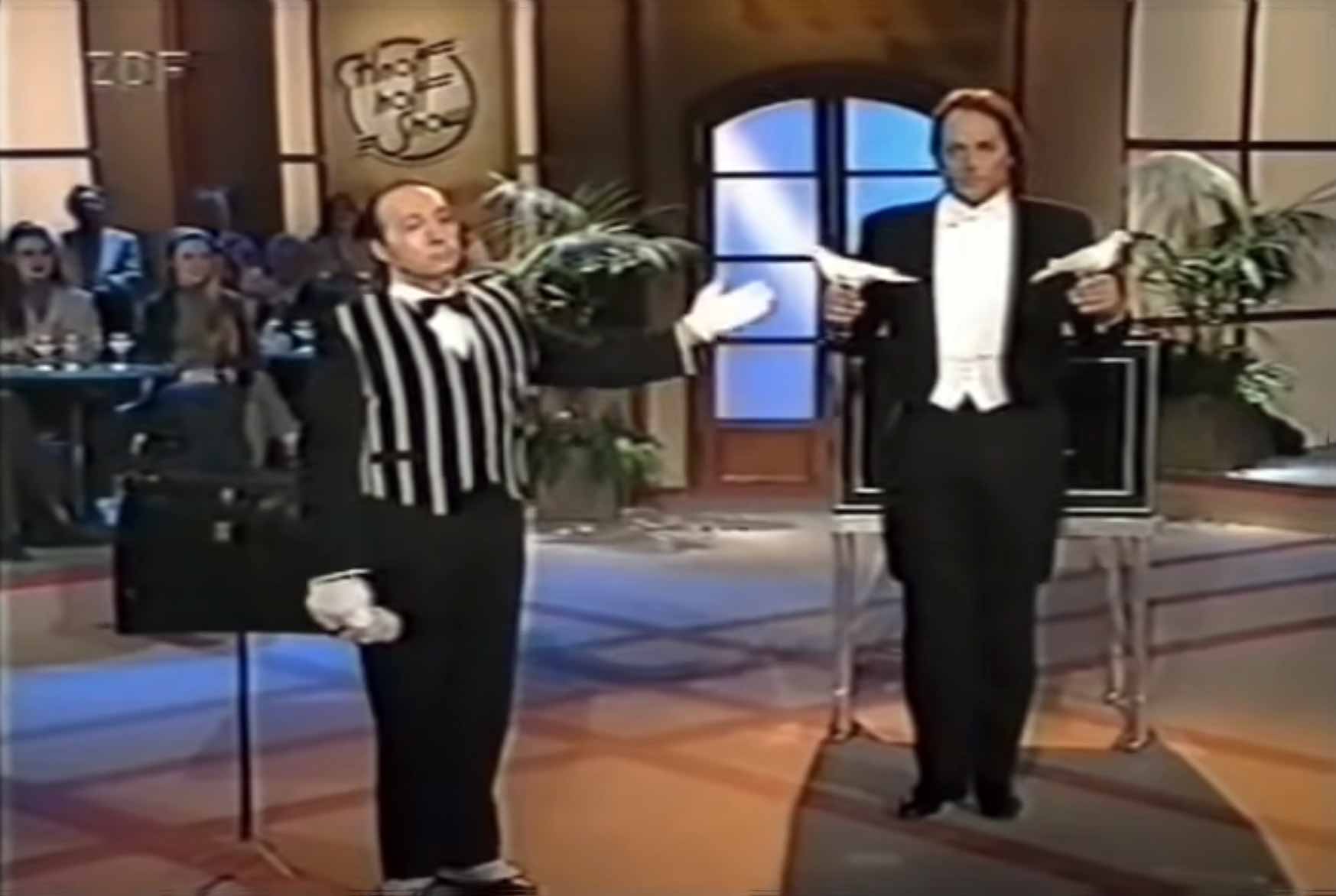 Magical Comedy - Roy Gartner & James