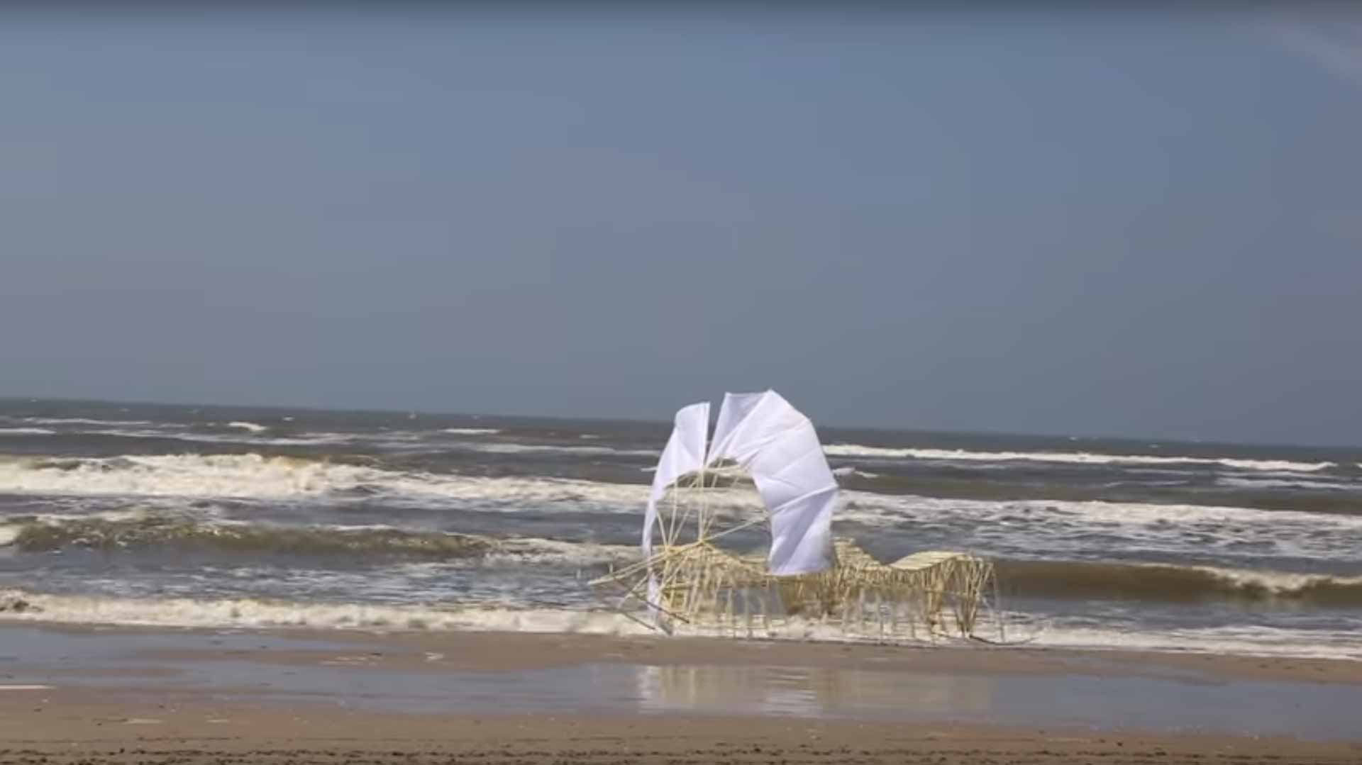 New Wind-Powered Strandbeest by Theo Jansen - UMINAMI 2018