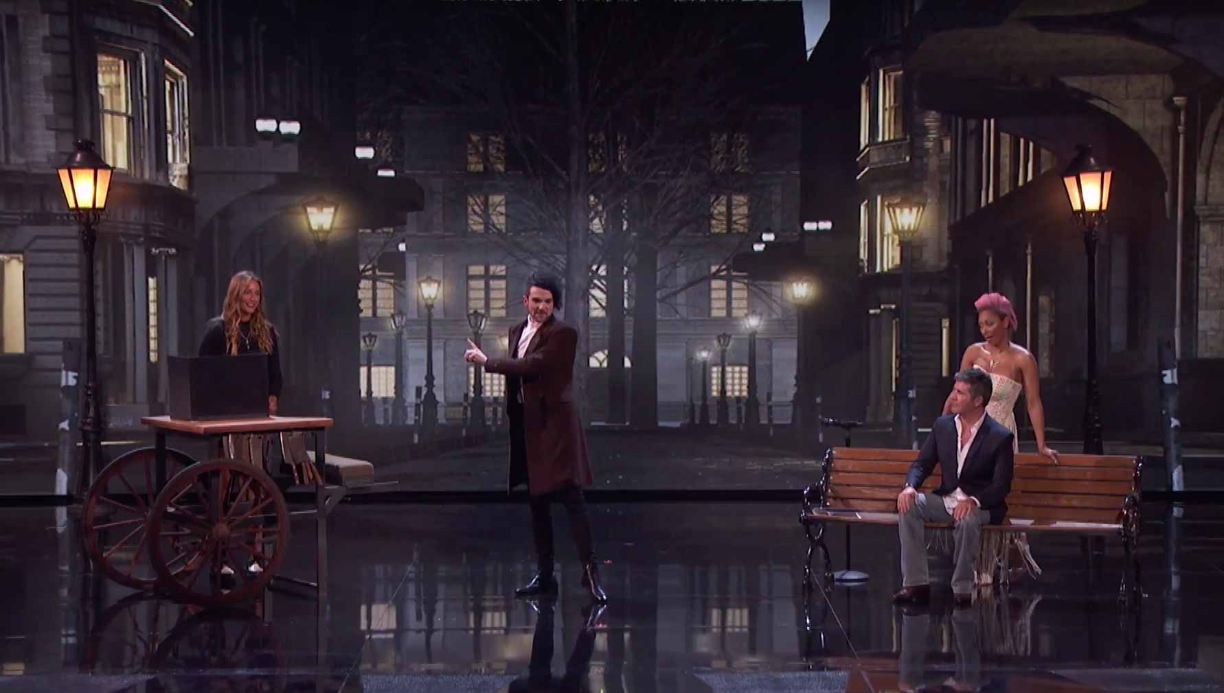 Real Life Sherlock Holmes Colin Cloud Amazes America's Got Talent 2017