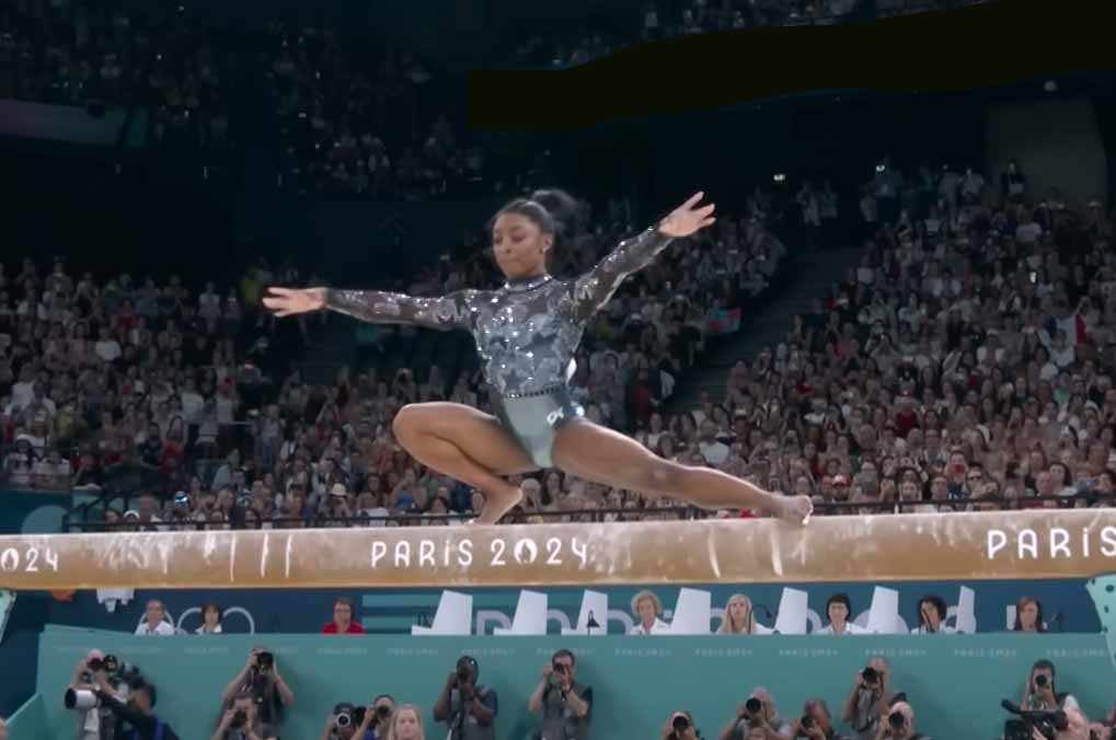 Simone Biles - First Woman To Complete A Triple Flip
