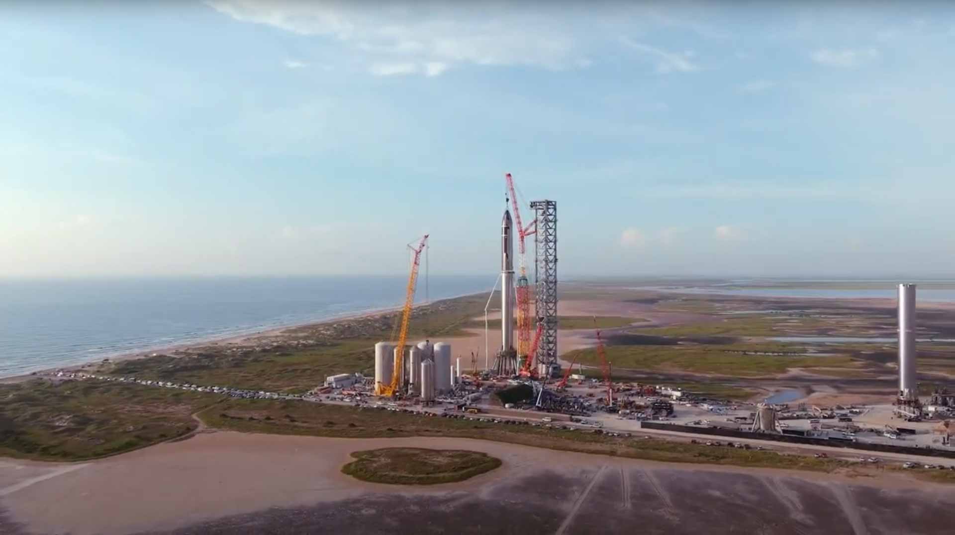 SpaceX - Gateway To Mars