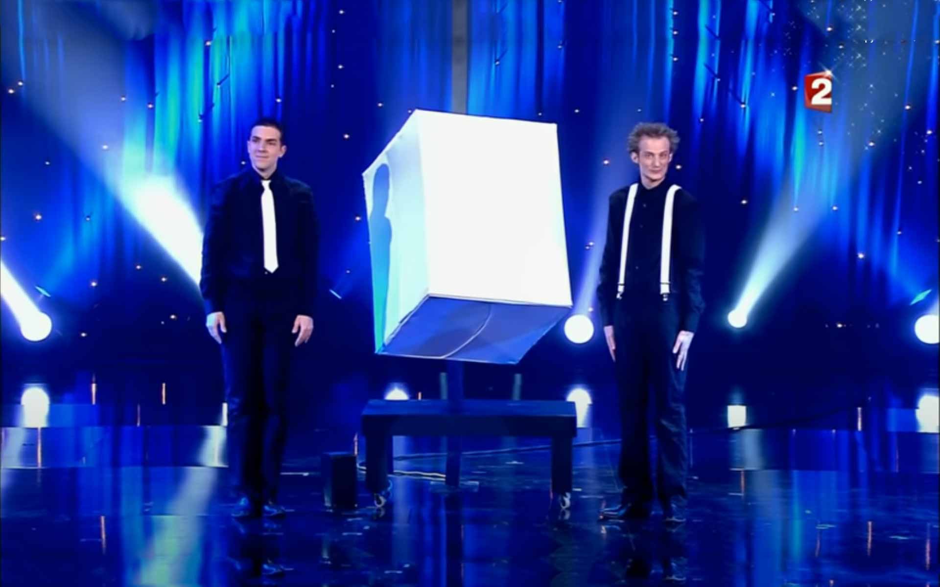 The Magic Cube - Bertox, Maxime & Leopoldine