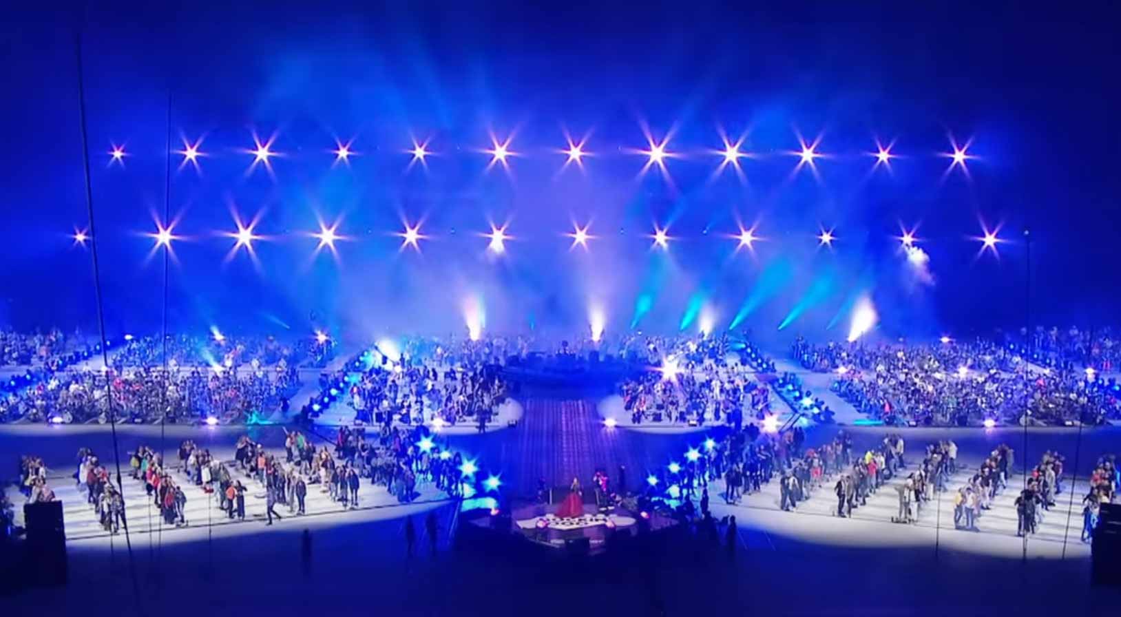 Under Pressure Played By 1000 Musicians Paris 2022